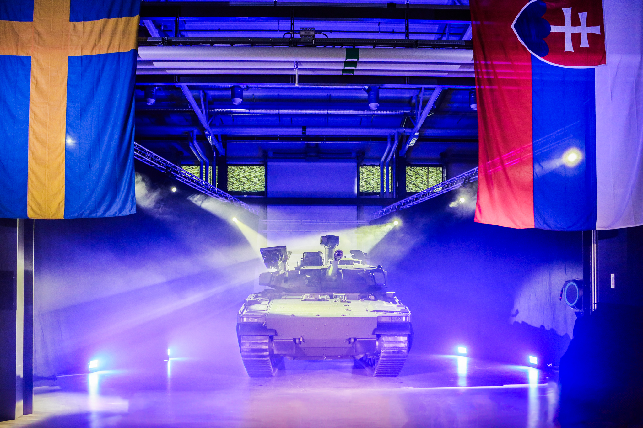 Official Unveiling of the first next-generation CV9035 MkIV IFV ...